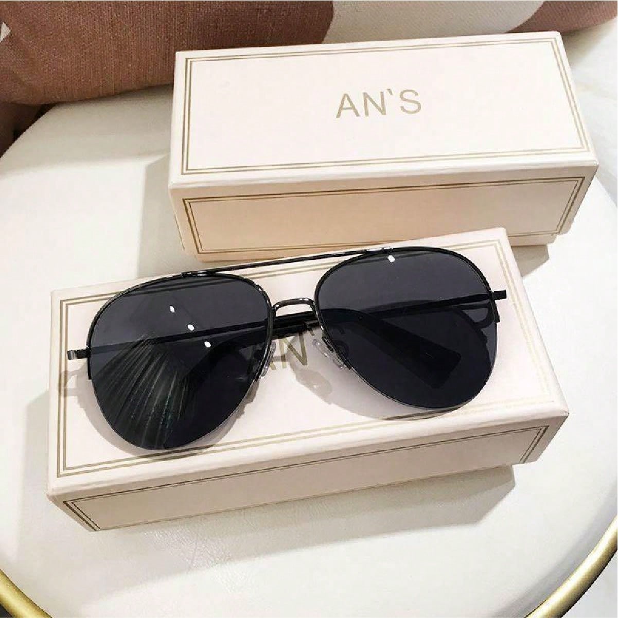 A Pair Of Unisex Half-Frame Gradient Grey Lens Sunshade Aviator ...
