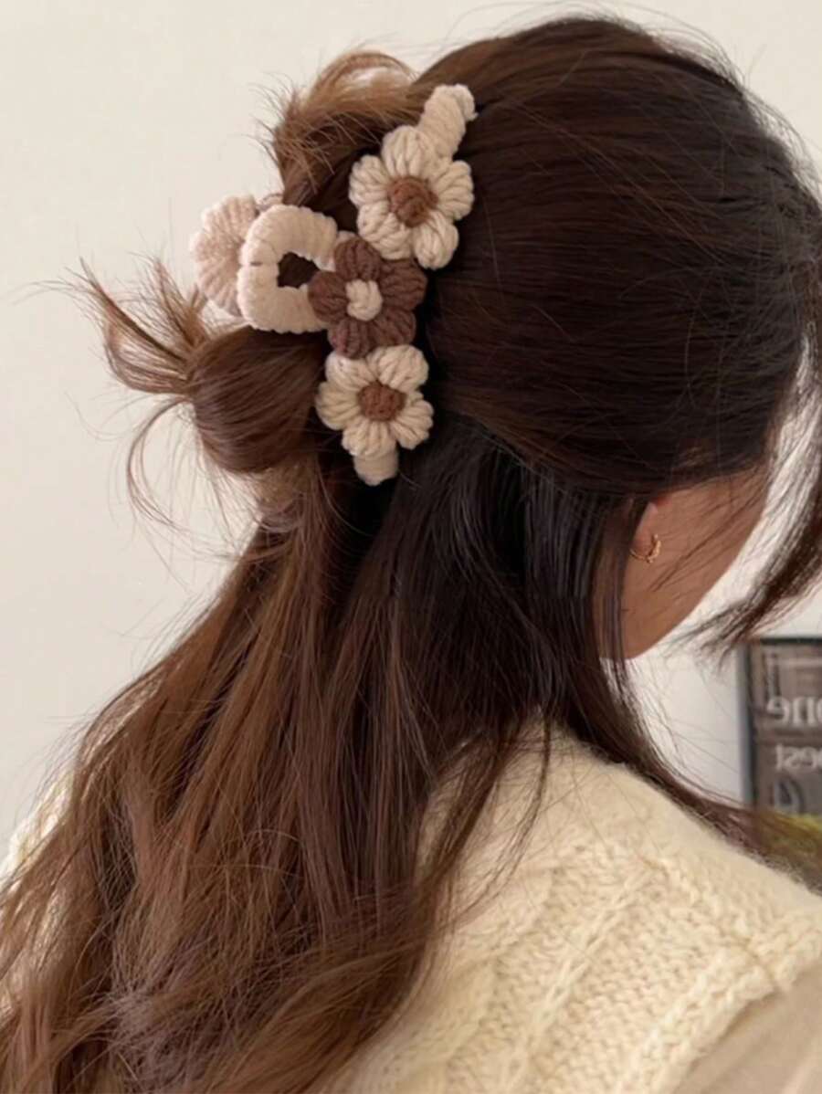 1pc Knitted Flower Design Hair Claw For Women, Vintage & Furry Hair ...