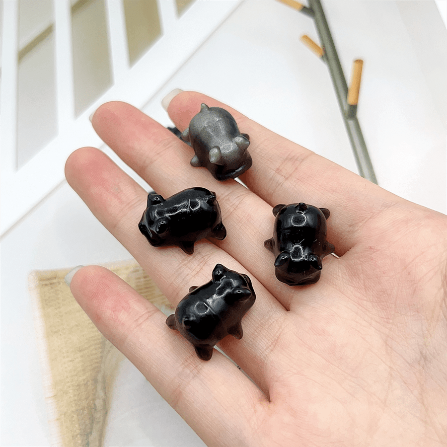 A Very Cute Obsidian Pig Figurine, Which Is A Perfect Holiday Gift. It ...