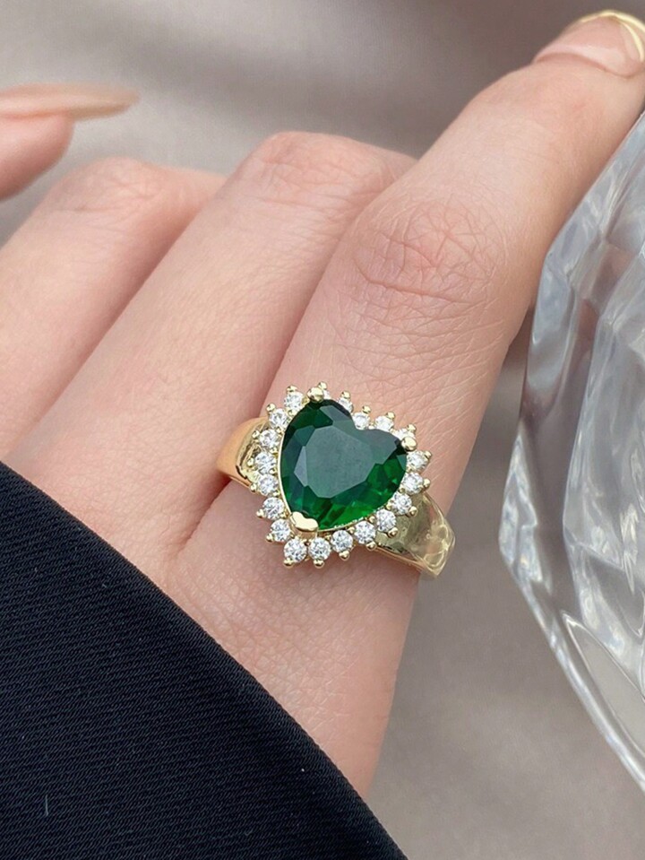 Emerald Heart Ring