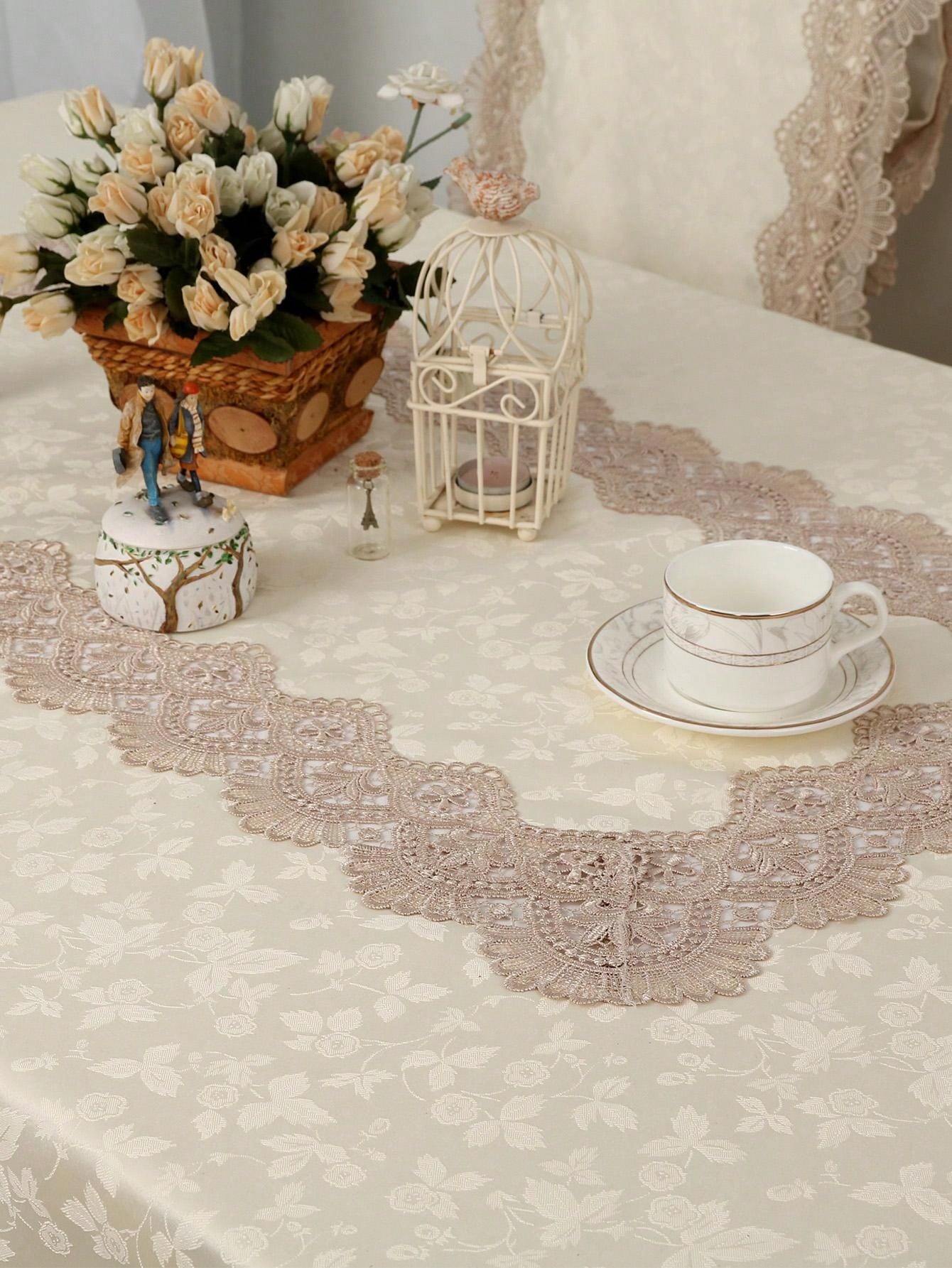 1pc Lace Trim Tablecloth | SHEIN USA
