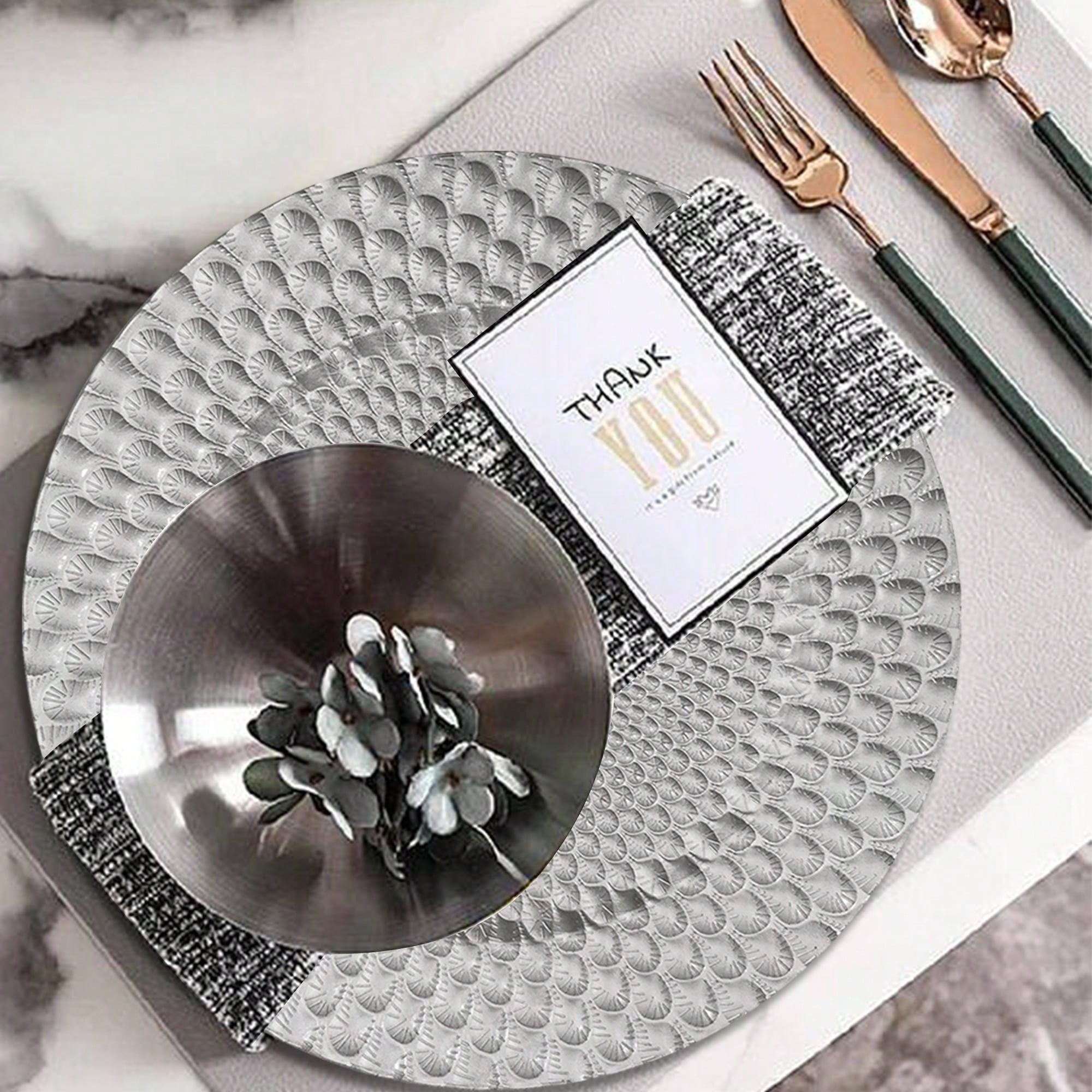 Round Peacock Charger Silver Plates, 13 Inch Decorative Plastic Charger ...