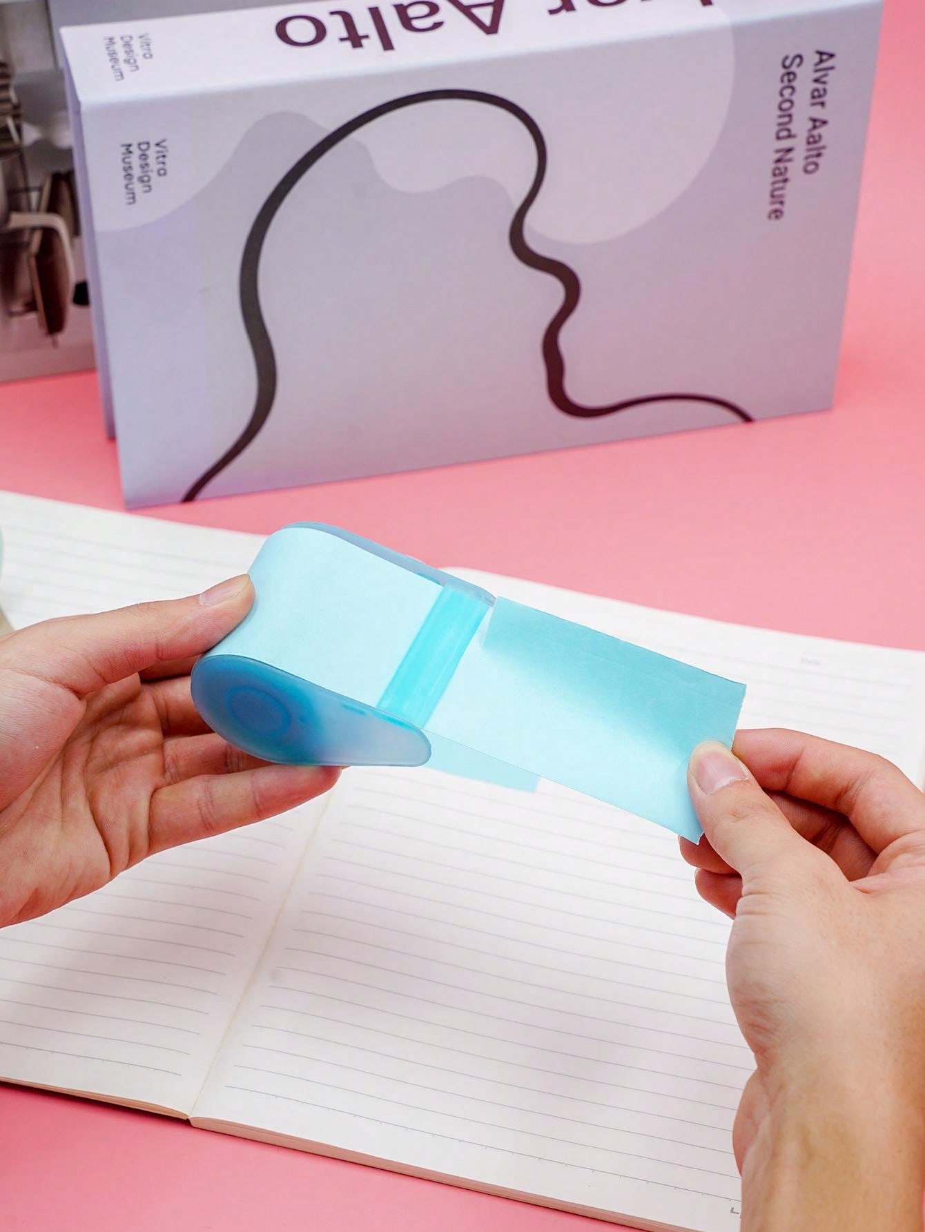 1 Creative And Cute Post-it Note With Tape Holder And Removable Note ...