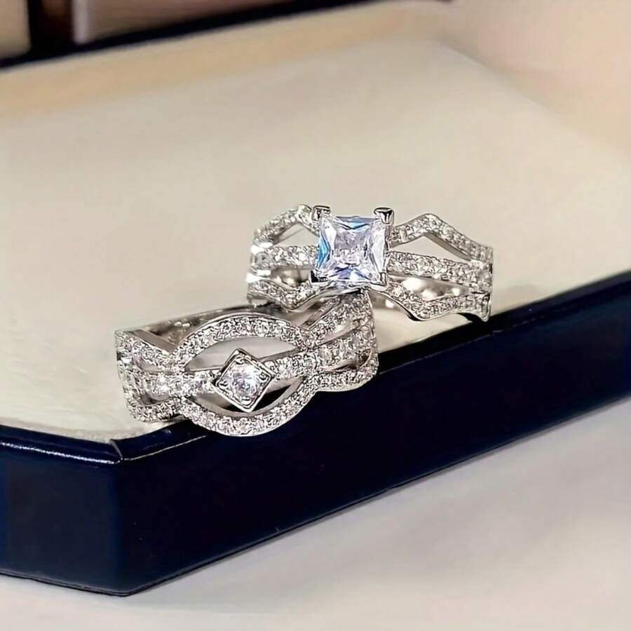 2 /1 Set Of Gorgeous Luxury Engagement Rings - The Perfect Anniversary ...