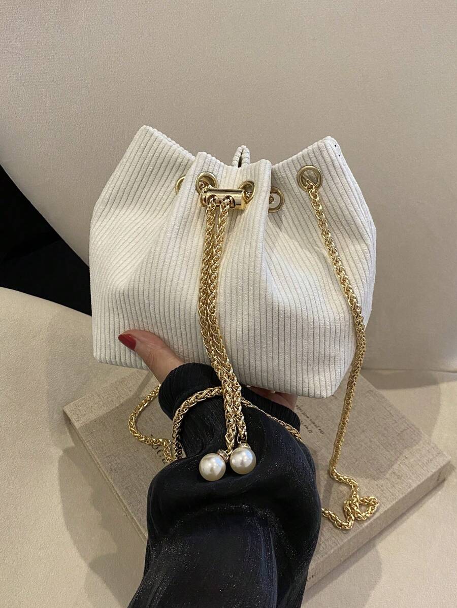 Mini New Fashion Straw Woven Golden Chain Drawstring Bucket Bag, Beach ...
