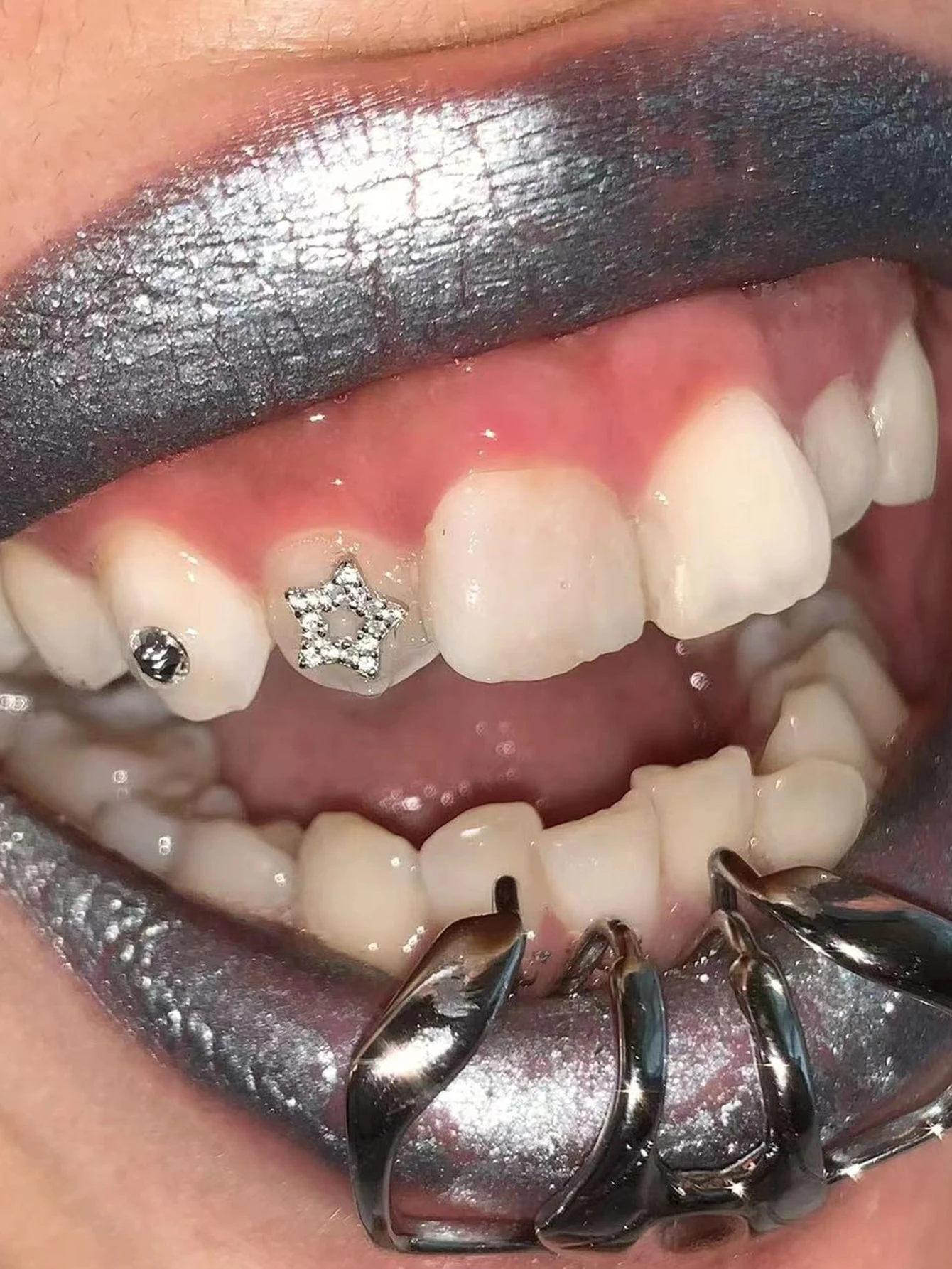 1pc Rhinestone Studded Metal Star Shaped Tooth Deco | SHEIN USA