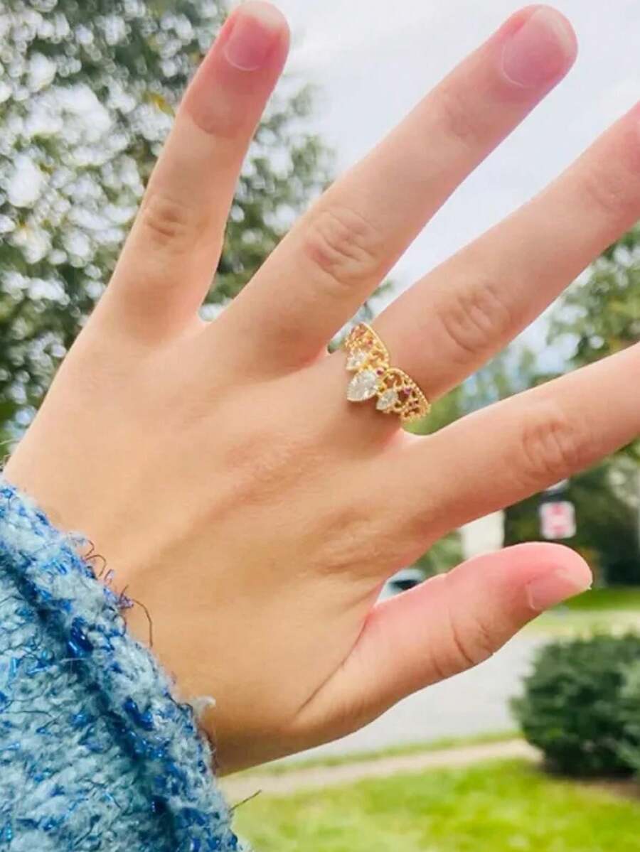 1pc Stylish diamond-encrusted crown ring with cut-out high-class touch ...