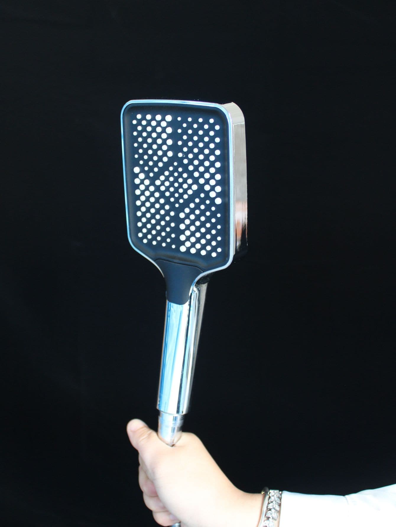 Shower Head With Pressure-boosting Technology And Large Spray Panel ...