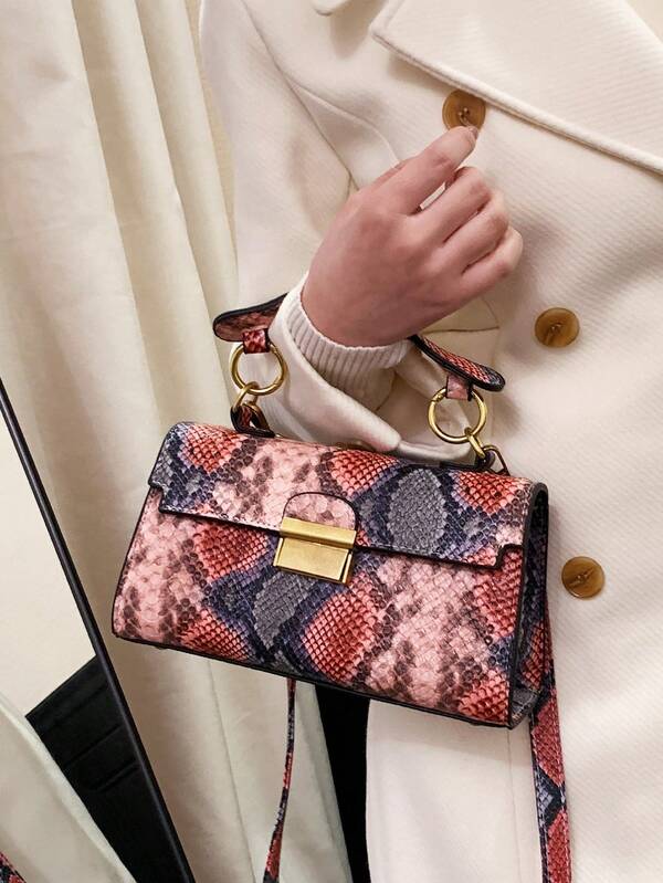 Fashionable trend, high-end texture, light luxury, snake print niche ...