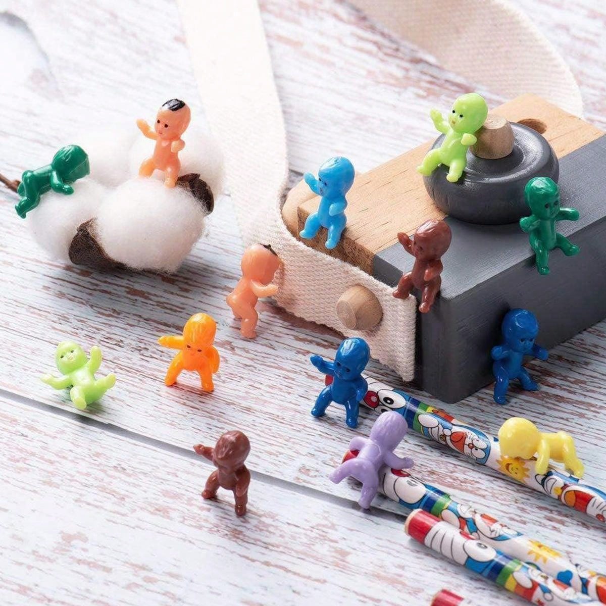 100 Pcs Mini Plastic Babies King Cake Babies Doll For Baby Shower Party ...