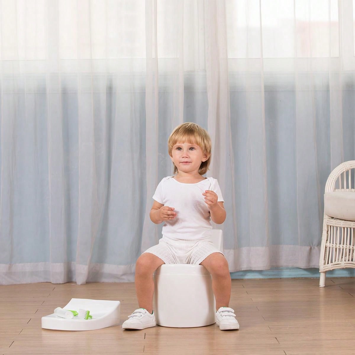 Baby Toilet Training Potty, With Realistic Flushing Sound And Removable ...