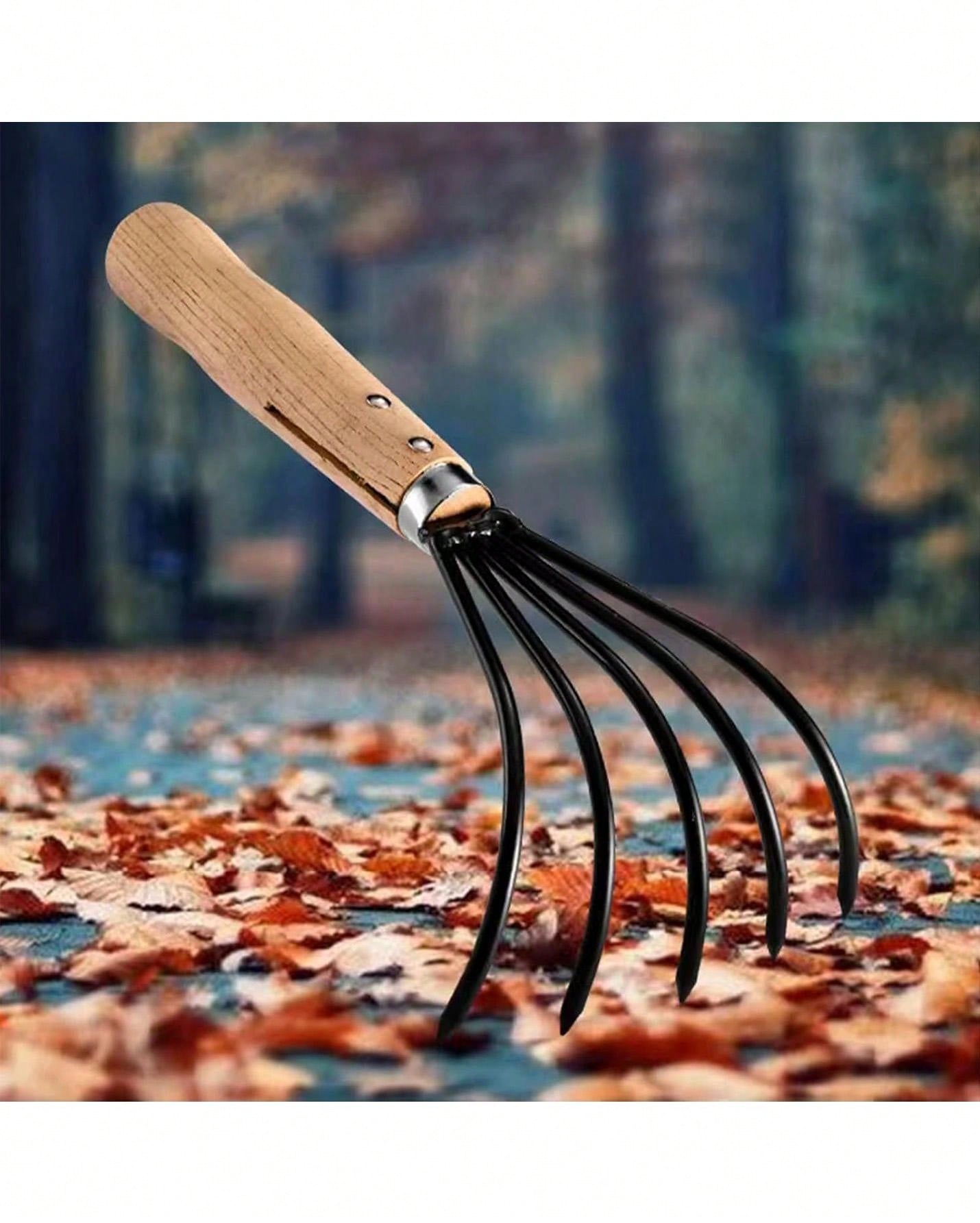 Beige Claw Rake 5.5*3.9*4.5inch Garden Tool- /sickle Is The Ideal Tool ...