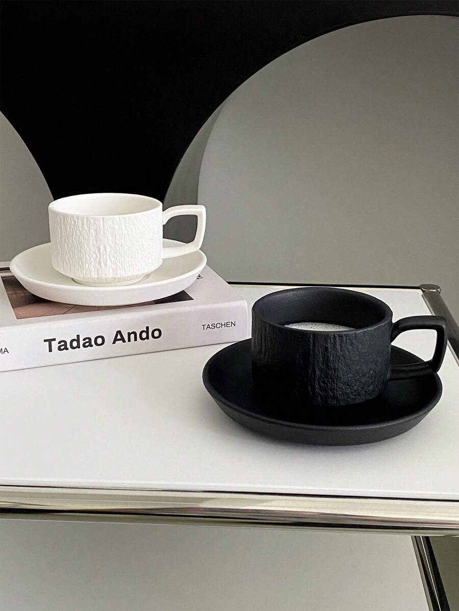Black And White Simple Ceramic Coffee Cup And Saucer. High-End Light ...