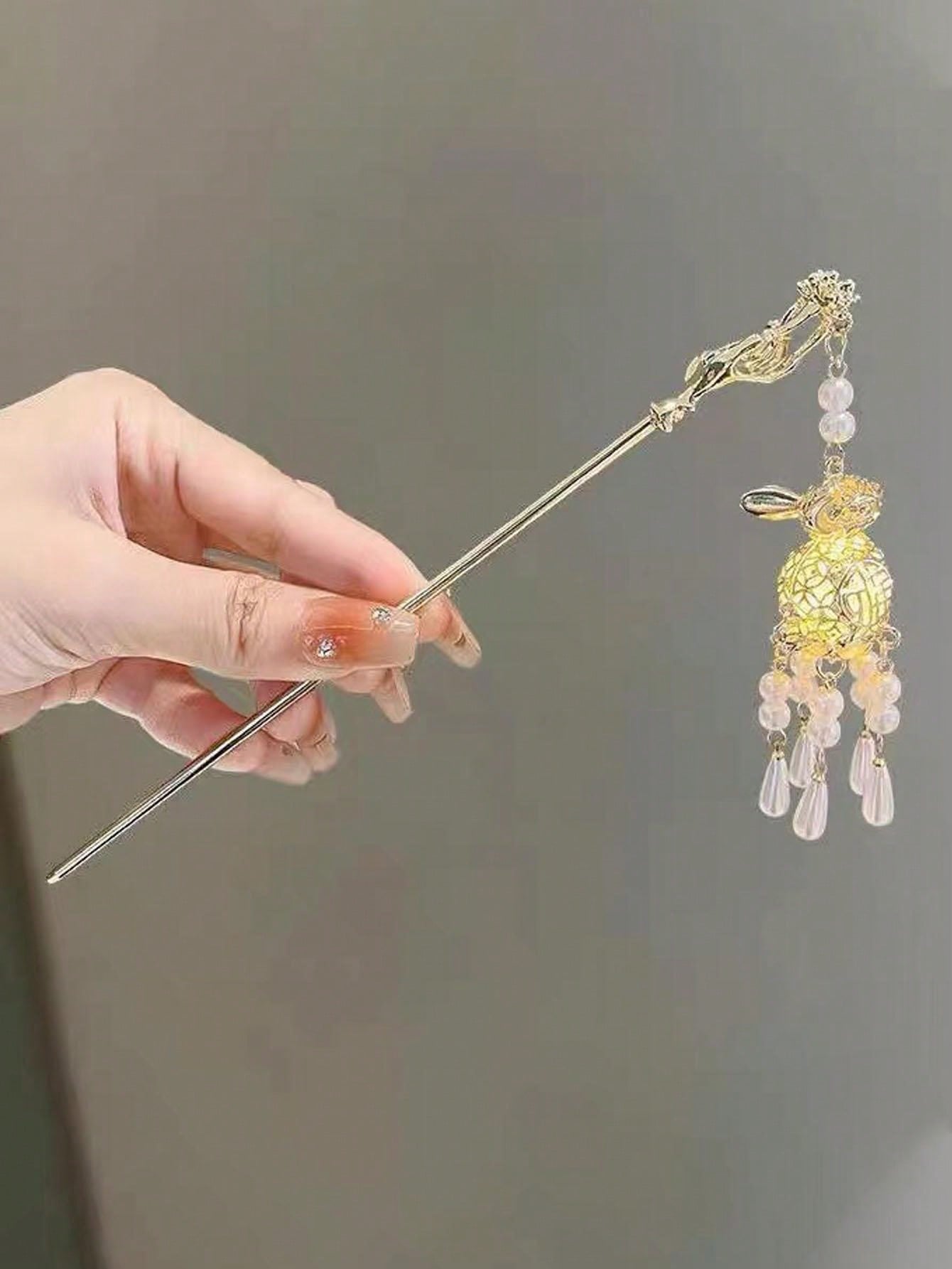 1pc Traditional Chinese Gilt Hairpin With Lotus Shaped Lantern & Tassel ...