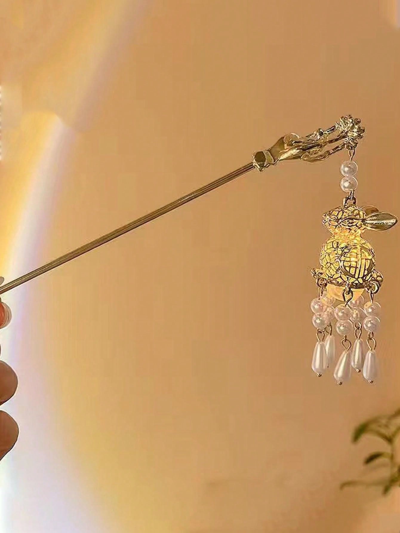 1pc Traditional Chinese Gilt Hairpin With Lotus Shaped Lantern & Tassel ...
