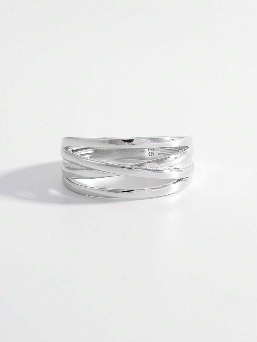 An elegant and exquisite 925 sterling silver thick ring with smooth ...