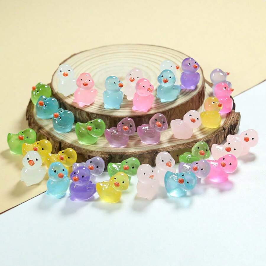 10/25/50PCS Mini Luminous Resin Ducks Glow In The Dark Animal Miniature ...
