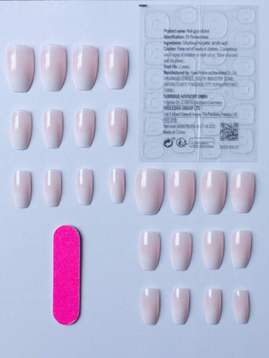 Upgrade Your Look Now With 24 Short Ballet-Shaped Gradient Wear ...