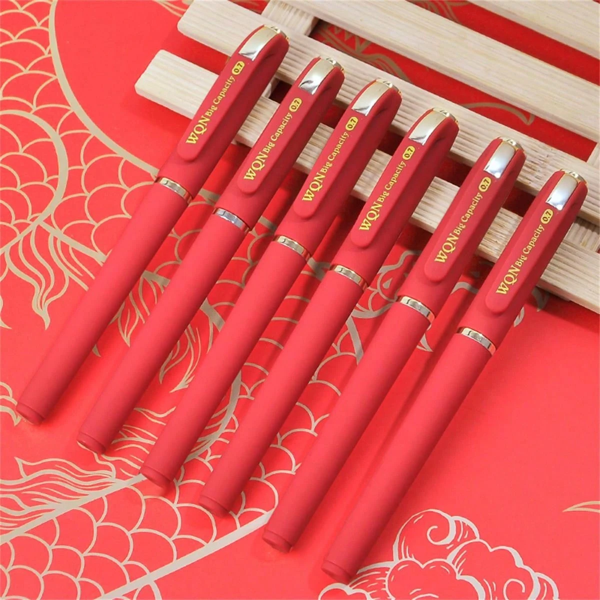 [WQN] Unique Gel Pen: 0.7mm Nib, Hard Calligraphy Pen, Black, Red ...