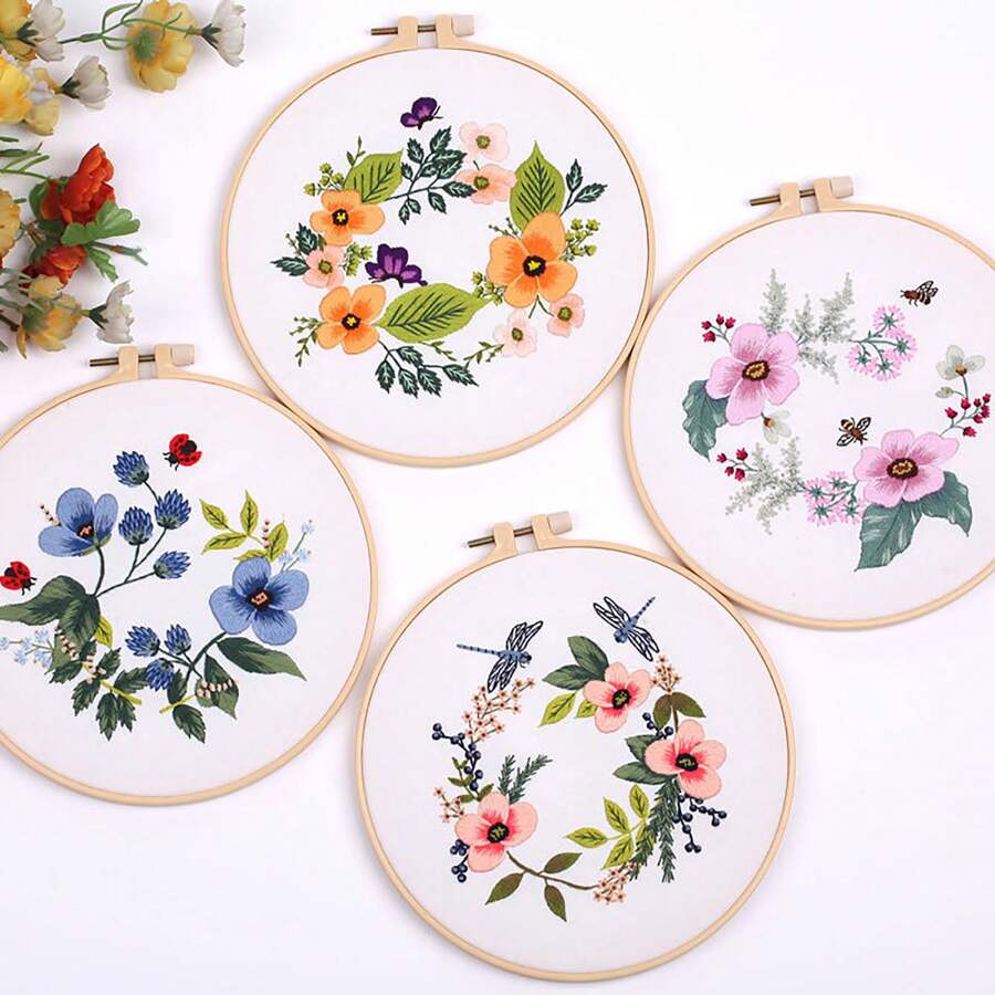 A Set Of Warm Spring Blossom Patterned Su Embroidery Cross Stitch ...