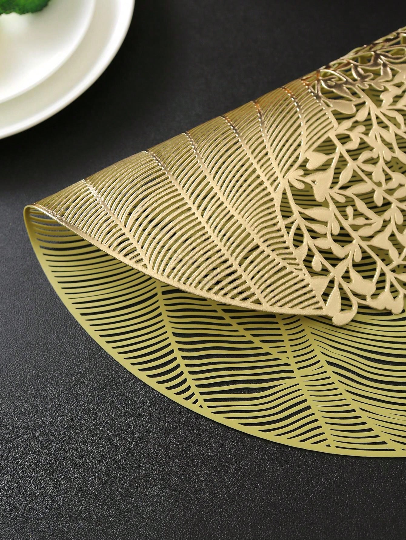 Placemats Set Of 4 PVC Place Mats For Kitchen Table Indoor/Outdoor ...