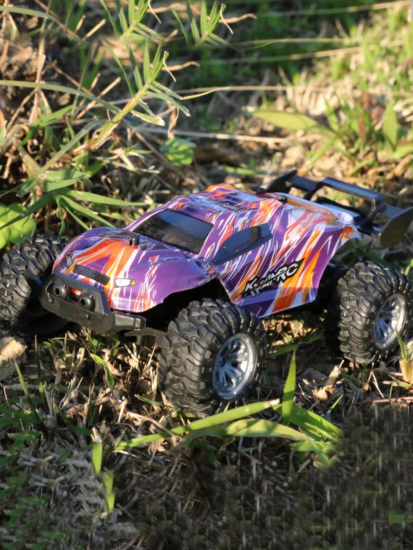 Mini Size 1:32 Scale RC Car 18KM/H Electric Toys Off-Road Remote ...