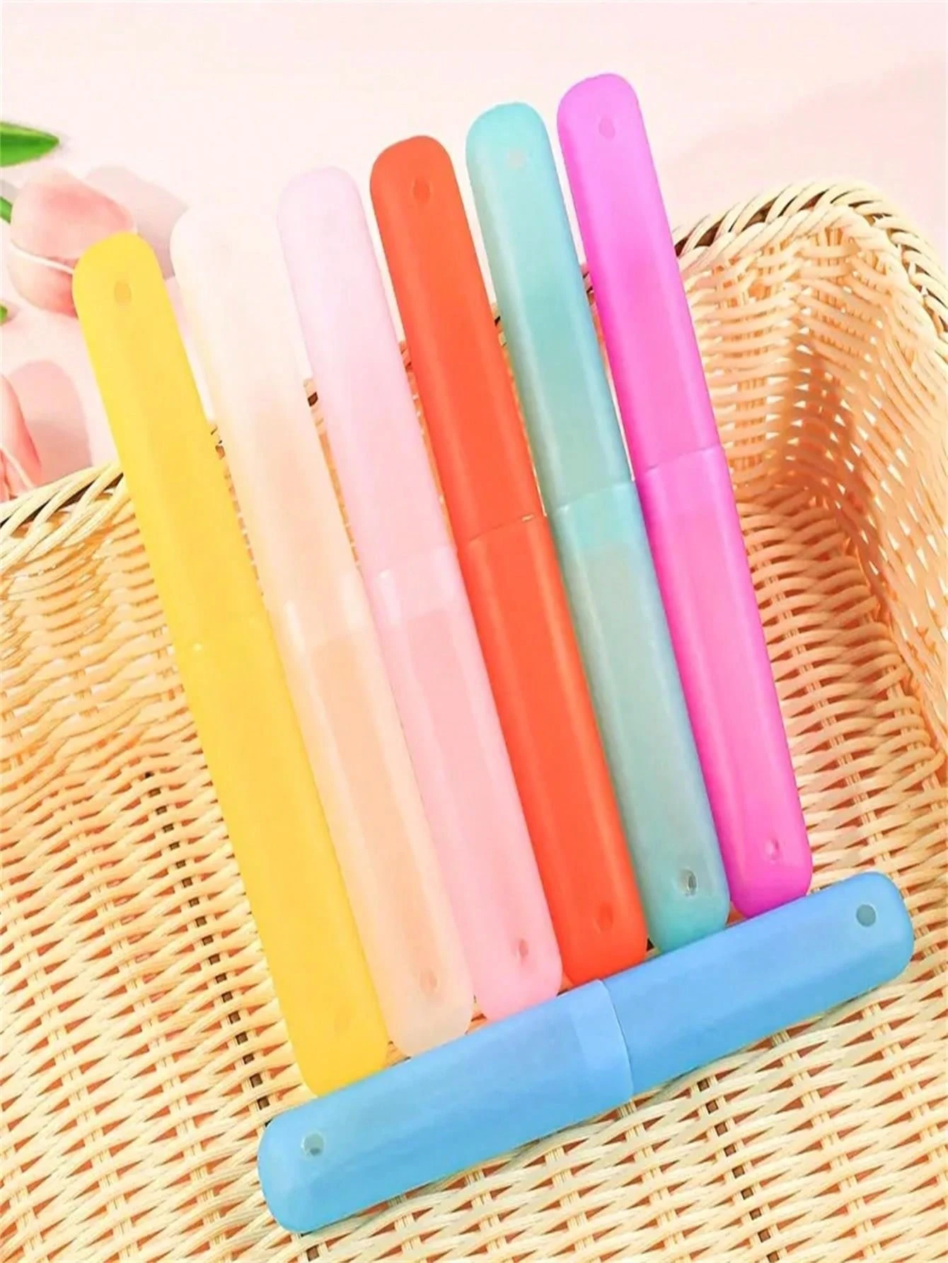 1/4 Pcs Travel-Friendly Dustproof Toothbrush Case - Portable Plastic ...