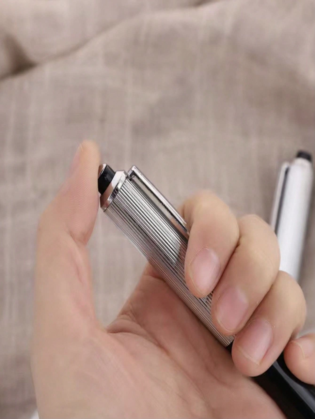 1pc Prank Electric Shock Stick, Funny Joke Toy Gag Shocking Pen | SHEIN EUR