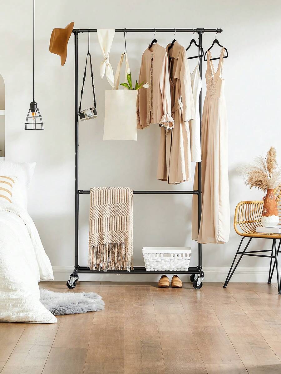 SONGMICS Industrial Clothes Rack On Wheels, Maximum Load Of 110 Kg ...