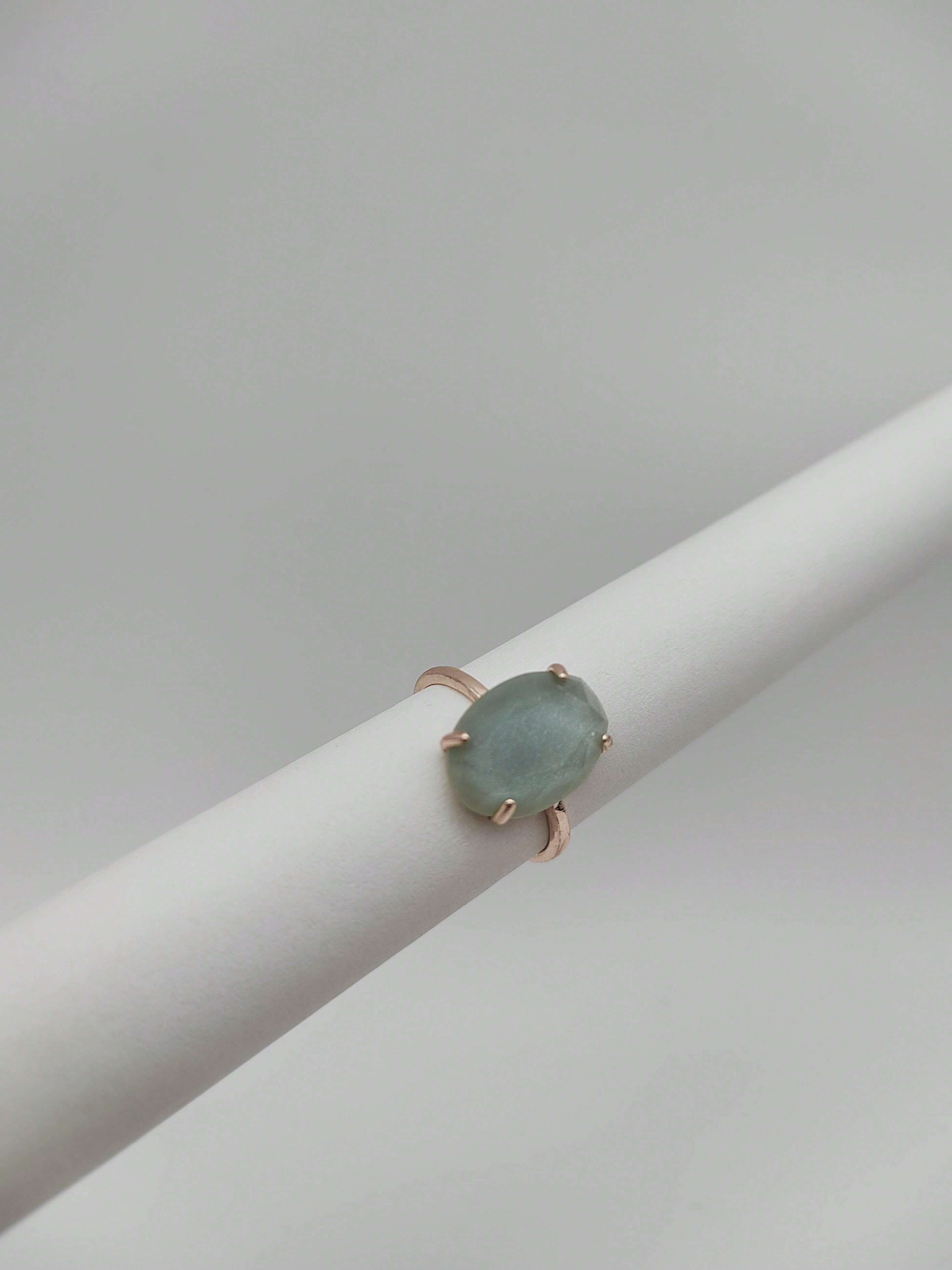 Paved Shining Resin Stone Of Beauty And Luxury Match Daily Outfits ...