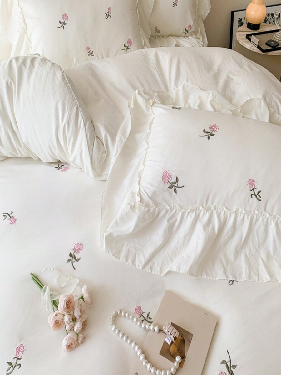 Elegant Rose Embroidery Bedding Set With Ruffled Edges, Includes Duvet ...