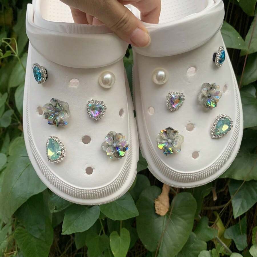 12pcs Sparkling Rhinestone Flower Shaped Resin Shoe Charms For Garden ...