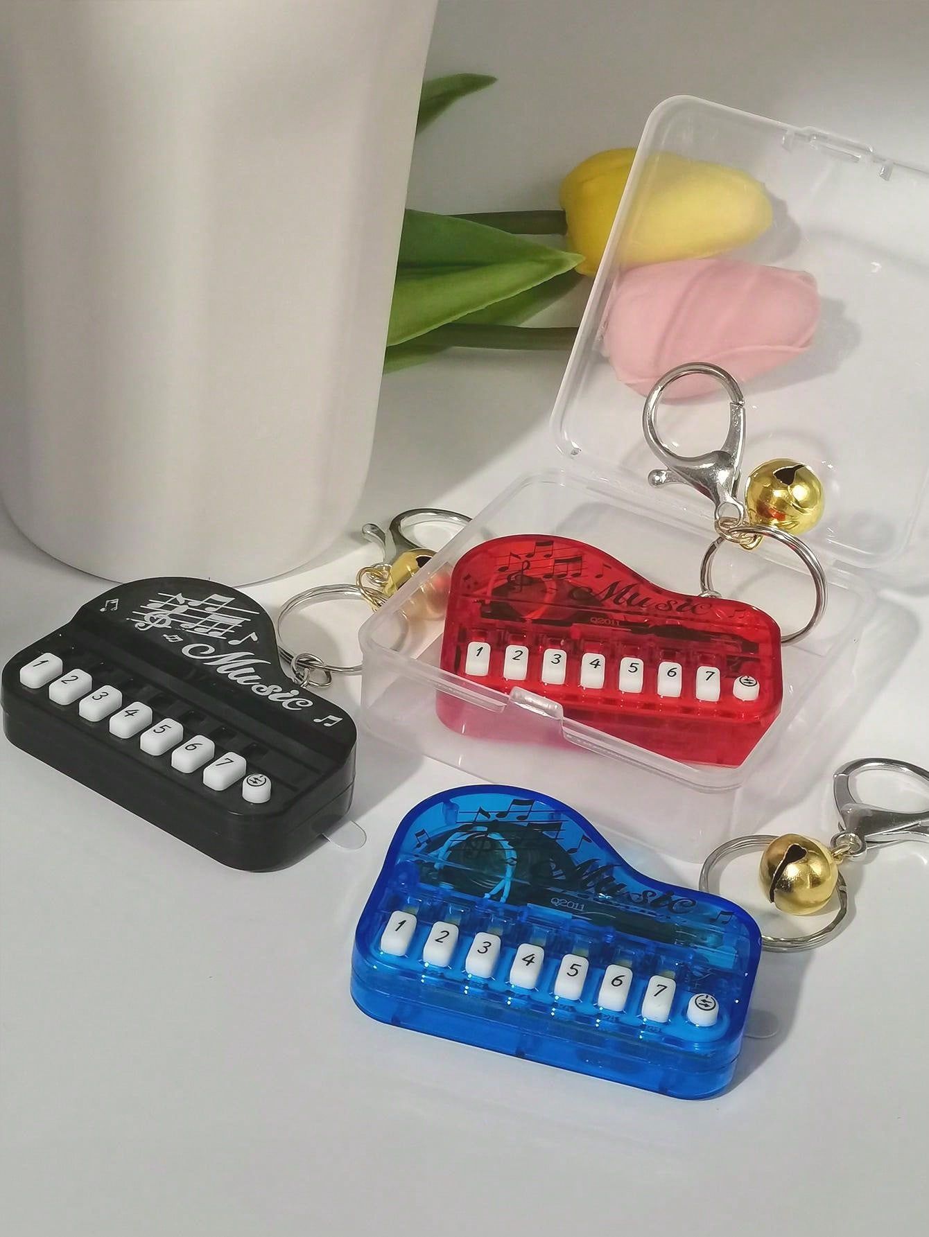 Mini Electronic Piano Keychain That Can Play And Light Up, Handheld Toy ...