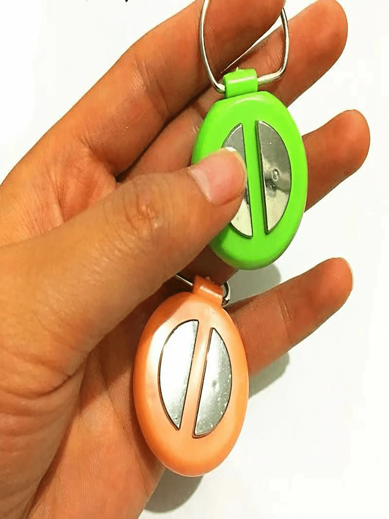 1pc Electric Shock Handshake Device Car Key Prank Toy With Electric ...