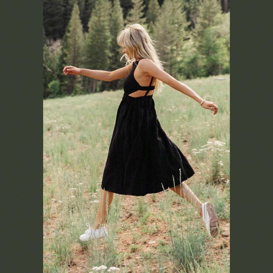 Fore FORE Moda Open Back Midi Dress In Black | SHEIN USA