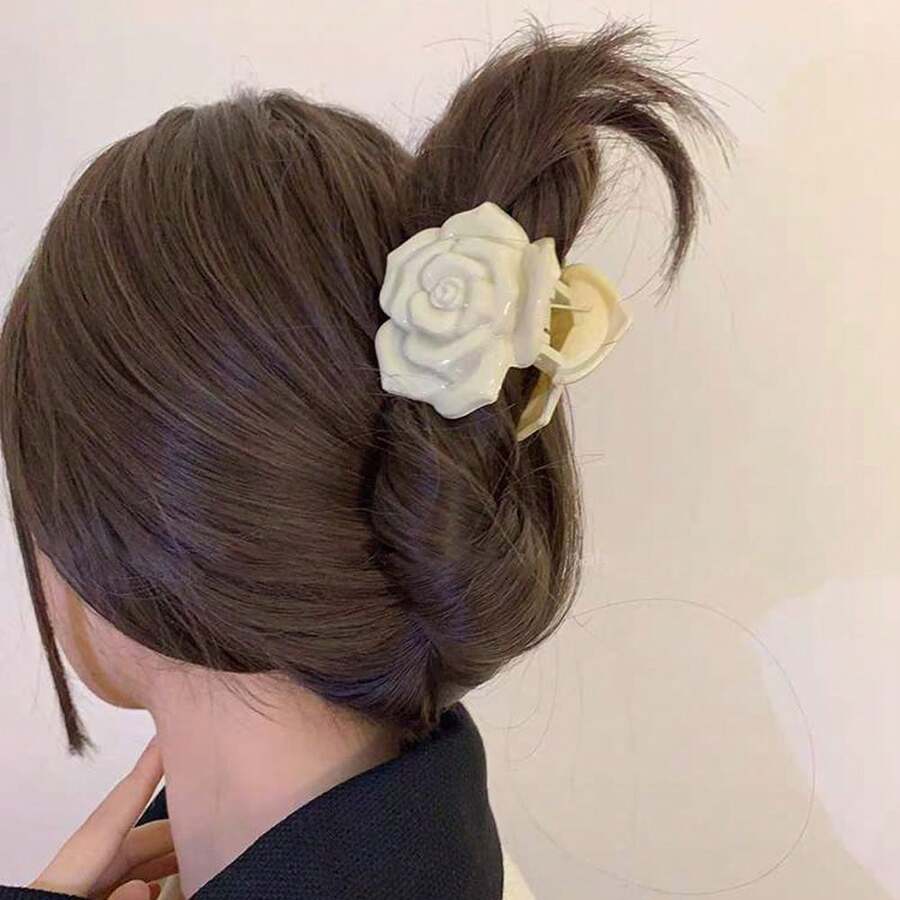 2pcs Vintage Rose Shaped Hair Claws With Three Dimensional French Twist