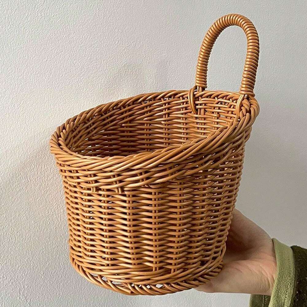 PP Woven Rattan Style Kitchen Garlic And Ginger Storage Basket, Wall ...