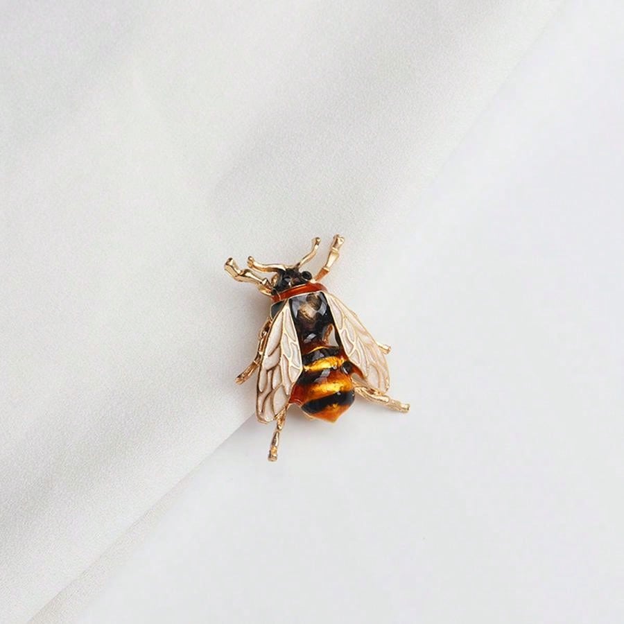 1pc Fashionable Insect Shaped Brooch With Dripping Oil Effect In ...