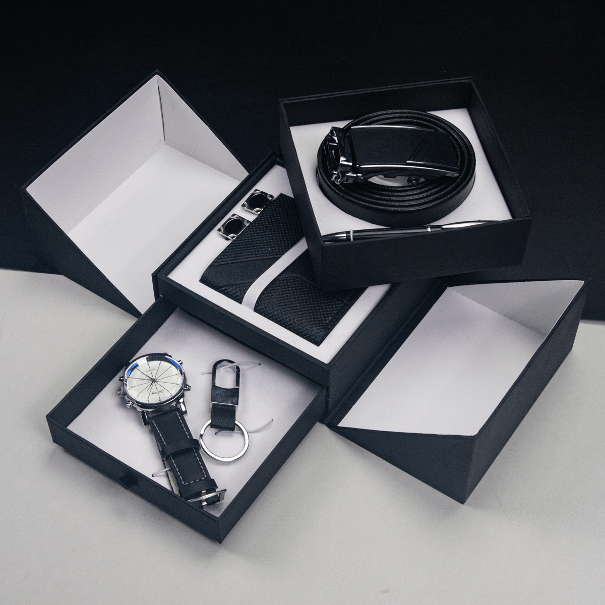 Juego de caja de regalo de 8 piezas, reloj de moda + hebilla automática + cinturón + billetera ...