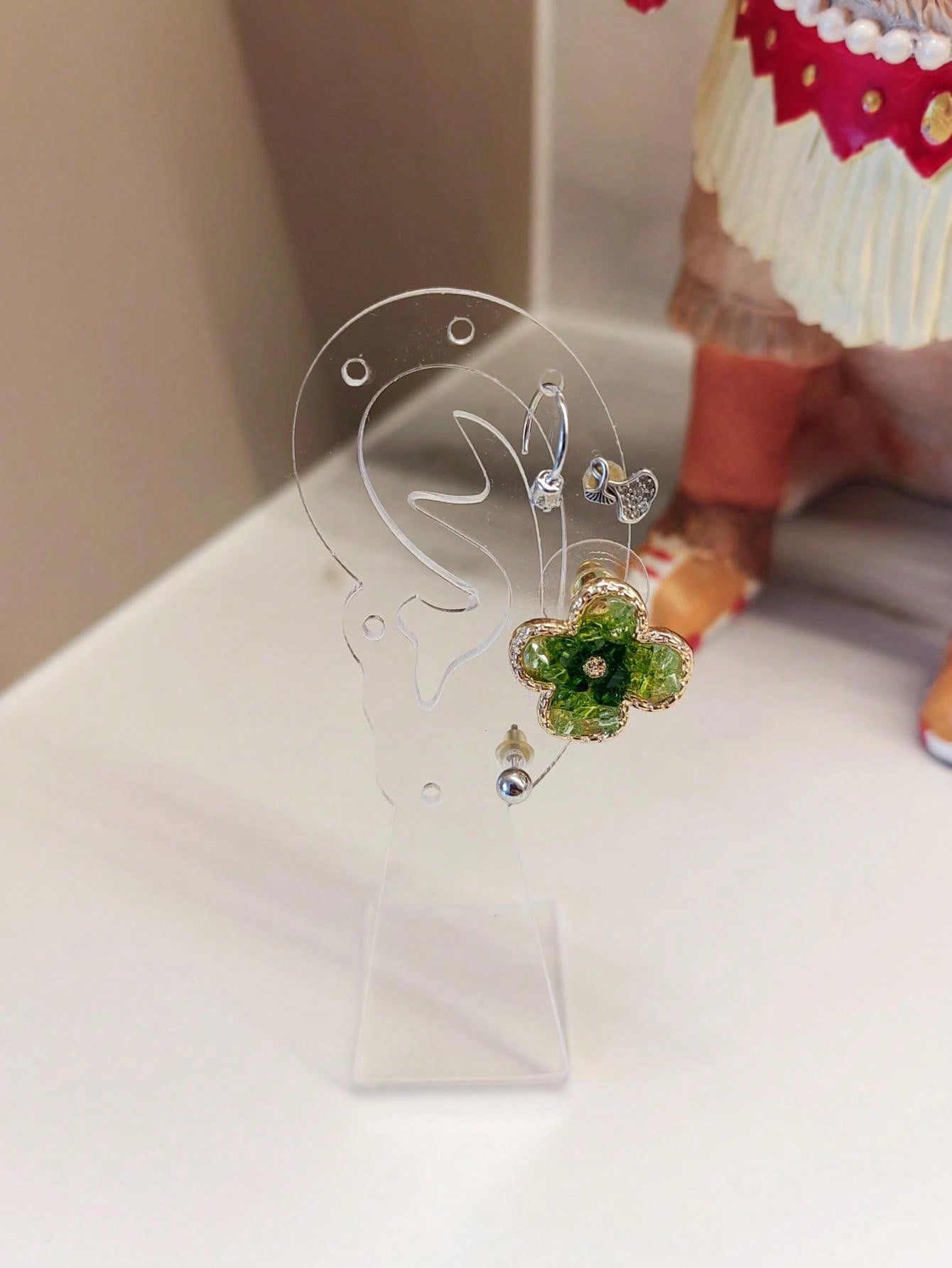 1pc Ear-Shaped Clear Acrylic Earring Display Stand, Jewelry Organizer ...