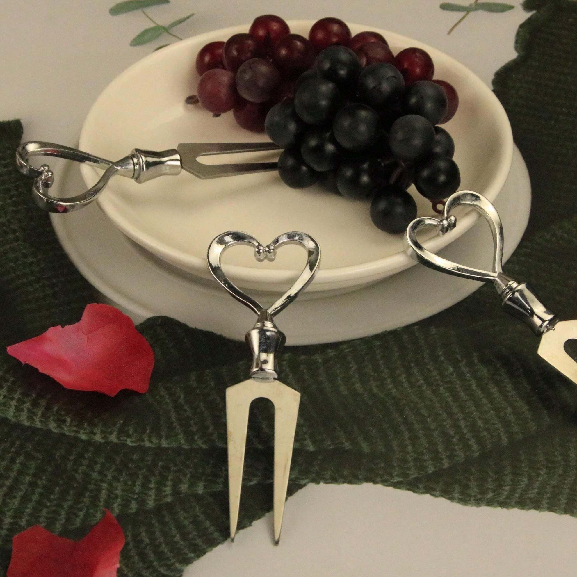 4Pcs Fruit Forks Stainless SteelSilver Hollow Love Hearts Short Forks ...