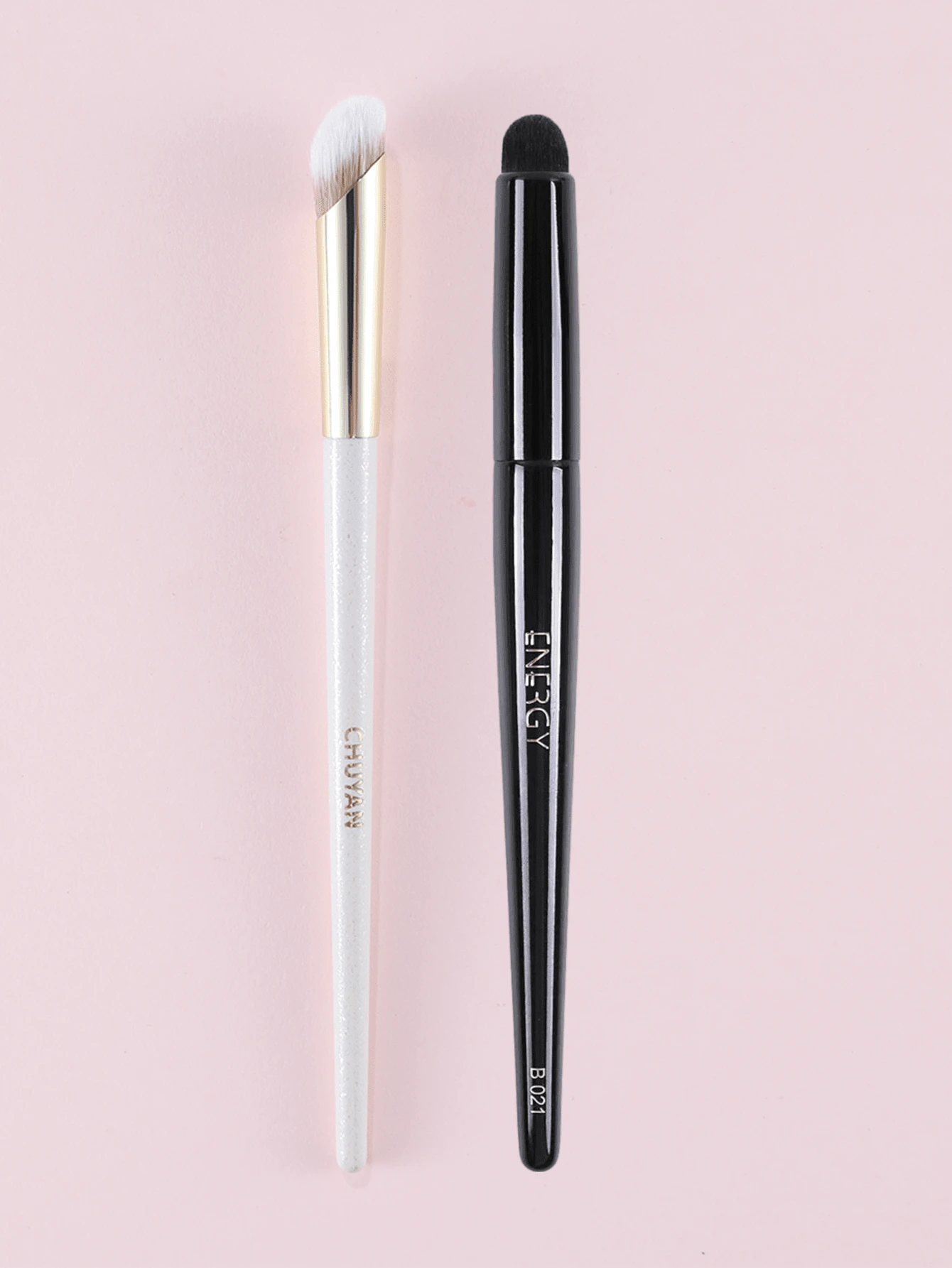 ENERGY Mini Kabuki & Small Concealer Brush Set: Ideal For Erasing Dark ...