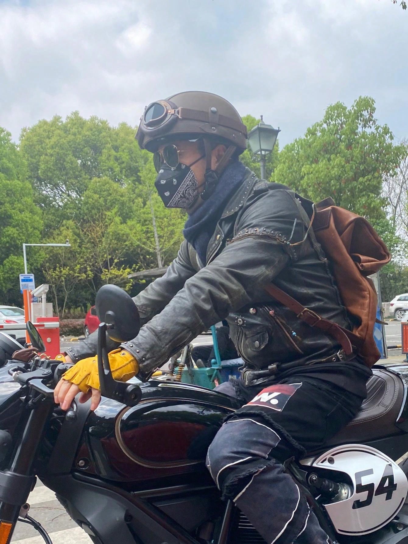 1pc Abs Material High Density Eps Buffer Layer Brown Pu Leather Wrapped ...