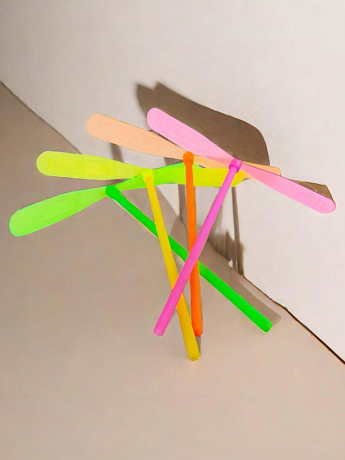 30PCS Bamboo Dragonfly Toys, Hand Rubbed Propeller Helicopter Flying ...