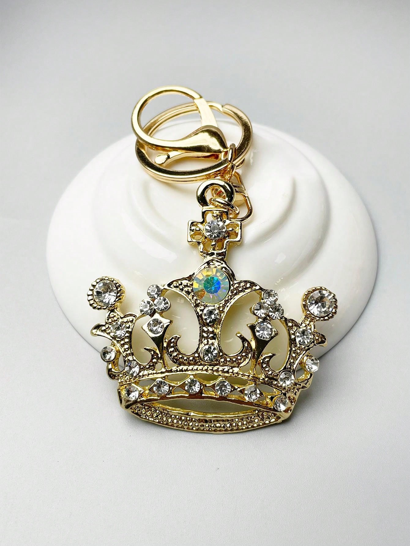 1pc Gold Plated Crown Shaped Keychain With Rhinestone Inlay. It's A ...