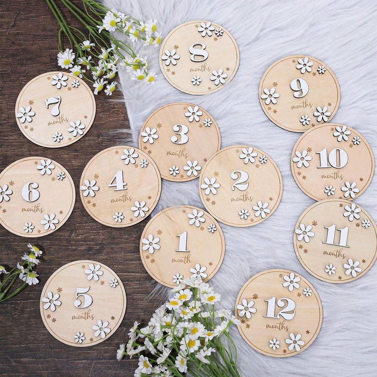 12Pcs Baby Monthly Milestone Cards 3D Daisy Wooden Marker Discs Rustic ...
