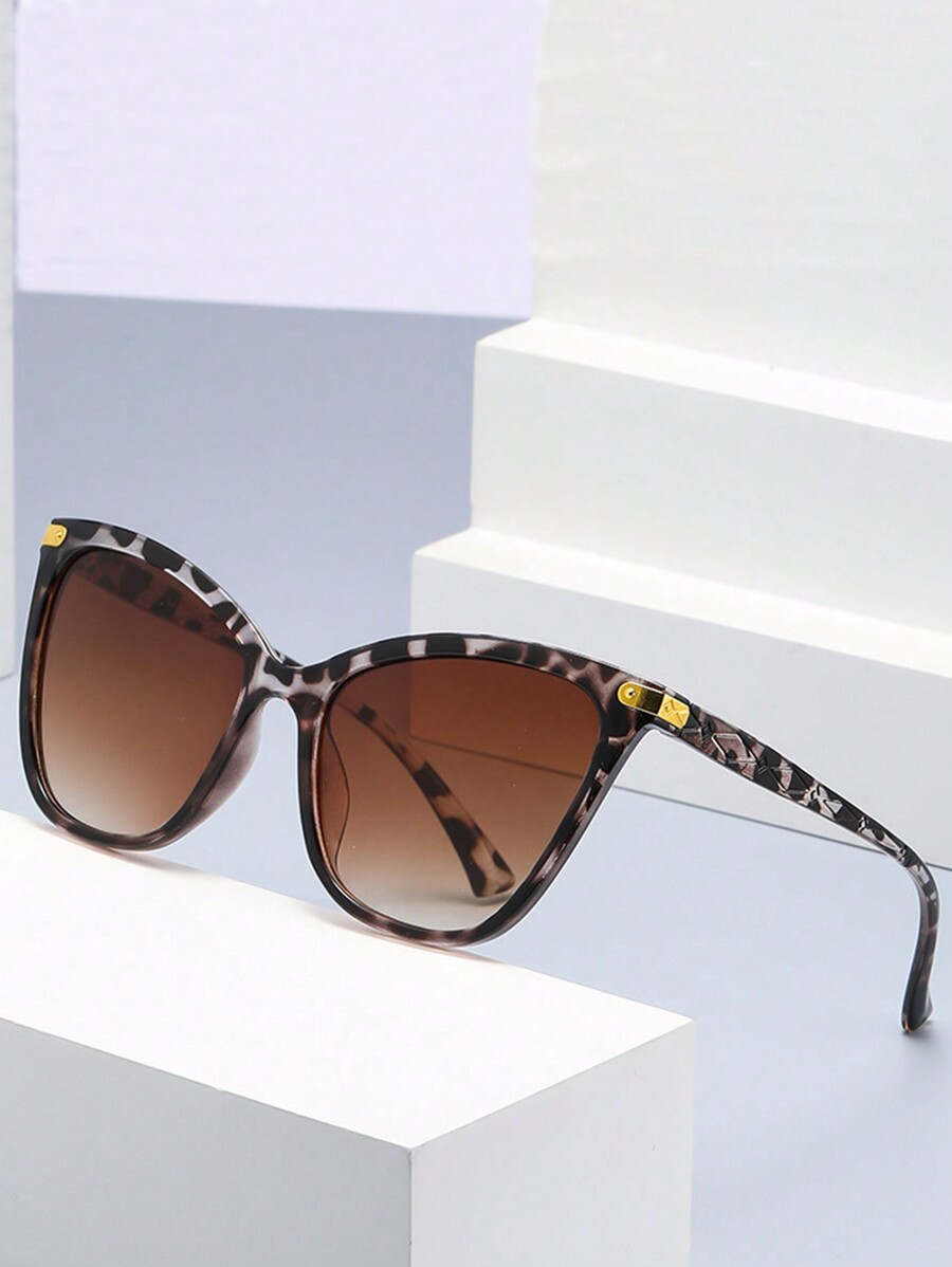 Sunglasses Women's Large Frame Personality Outdoor Sunglasses To Give ...