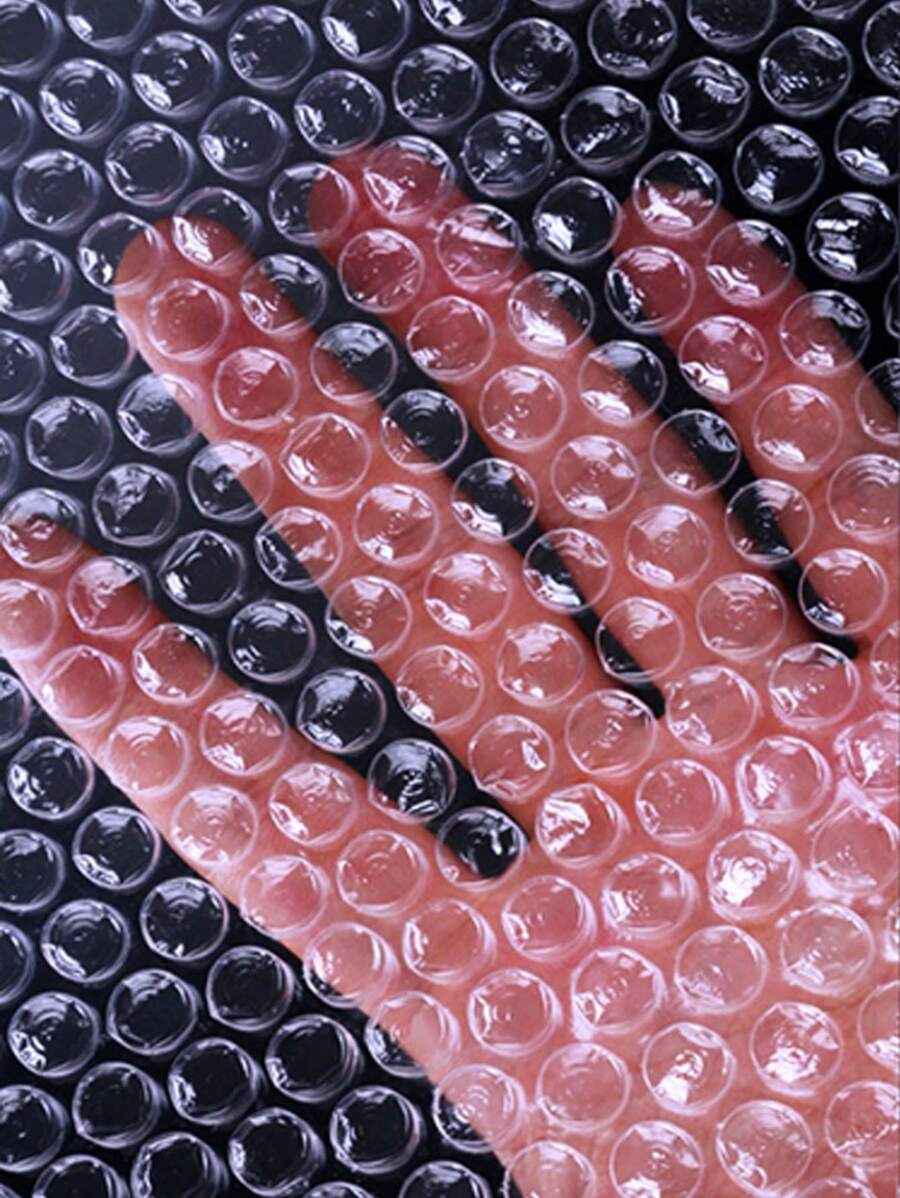 One Roll Of Transparent PE Bubble Wrap, 5 Meters Long, Used For Postal ...