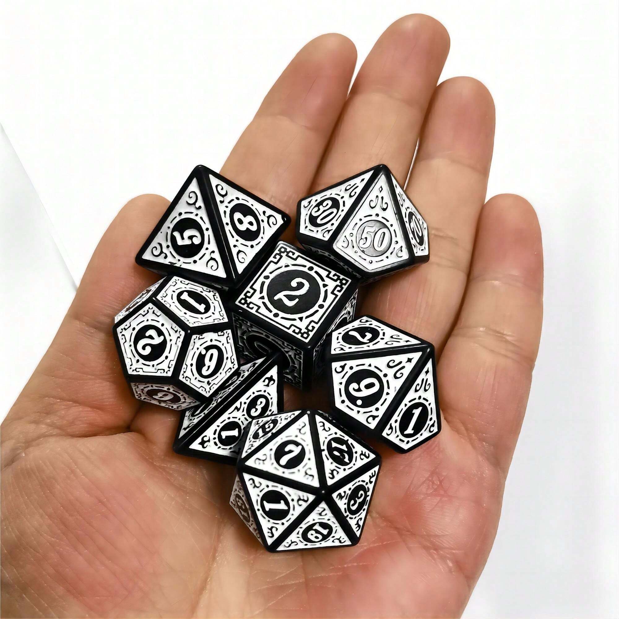 7pcs/Set Complex Antique Patterned Multi-Sided Dice With Unique Numbers ...