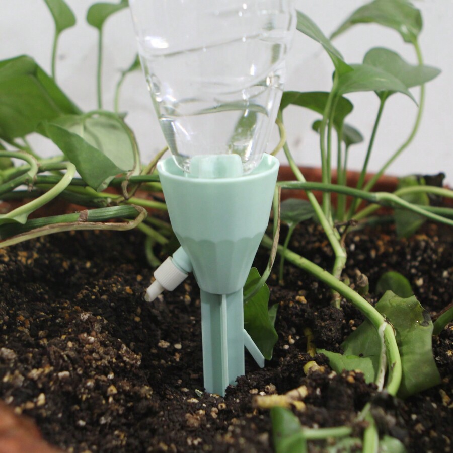 Self Watering Planter Insert Spikes For Plant, Outdoor Automatic Plants ...